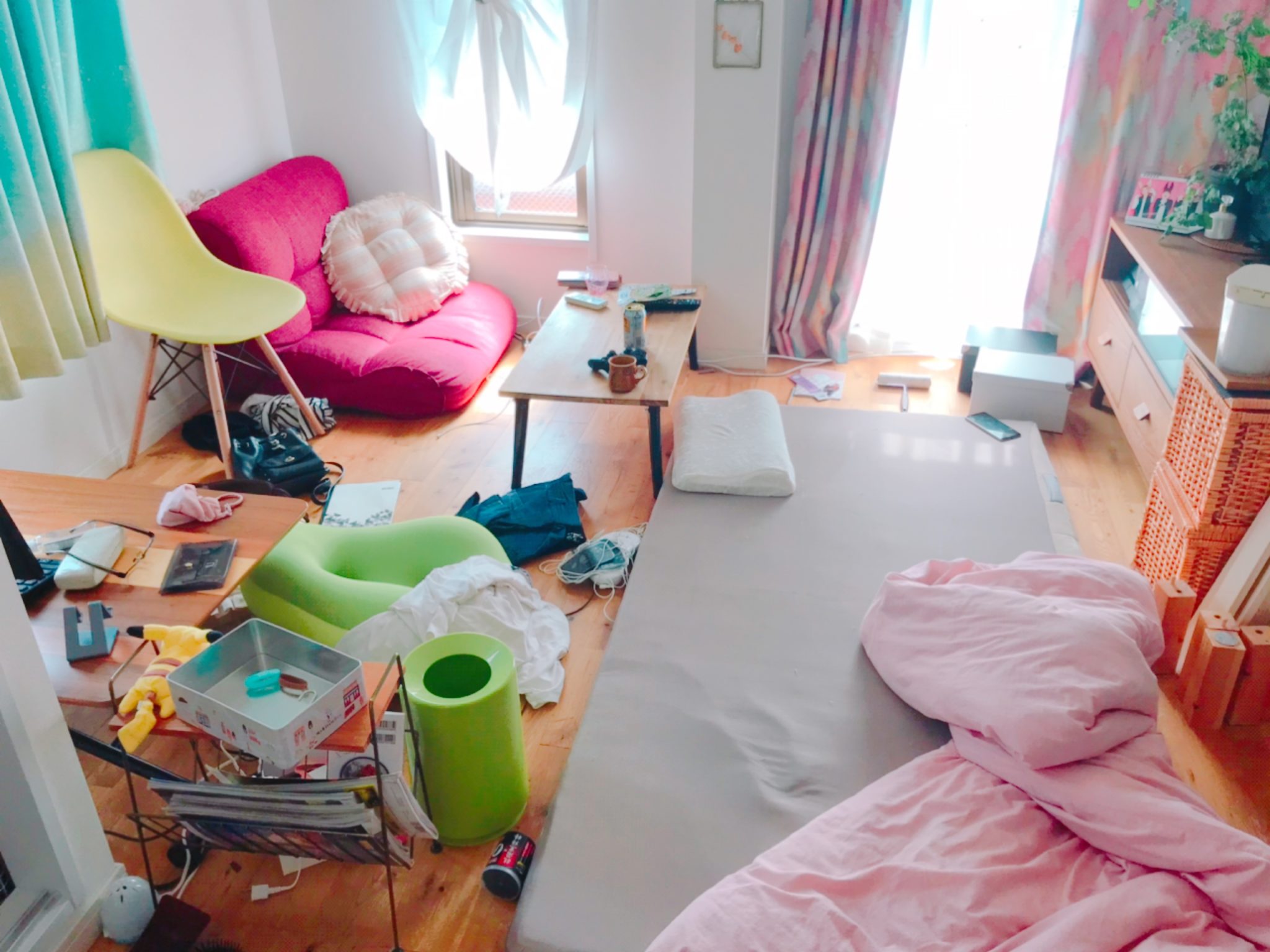 【ルームツアーで人気のyoutuber】ひとり暮らし女子の生活感ある部屋が好き! こじらせ たぴ ライフ